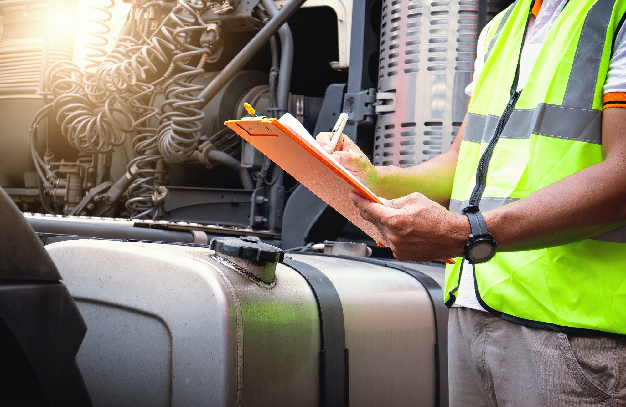 Roadcheck 2026 Is Coming. Avoid violations Before May 12. | Wheels